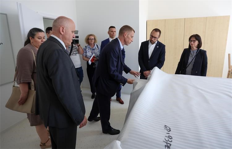 Ministarstvo prostornoga uređenja, graditeljstva i državne imovine ...