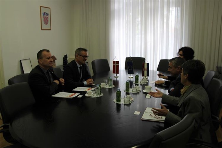 Ministry of Physical Planning, Construction and State Assets - Danish ...